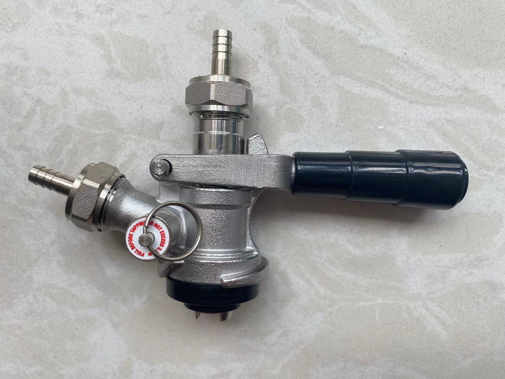 D-type Keg Coupler w/2x barbed outlets